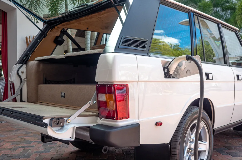 How to Build a Go-Anywhere Range Rover Classic? – Brett Berk